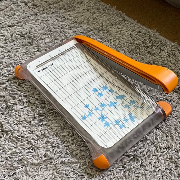 Fiskars | Office | Fiskars Mini Paper Cutter | Poshmark